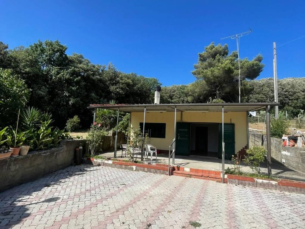 Casa indipendente in vendita a Livorno