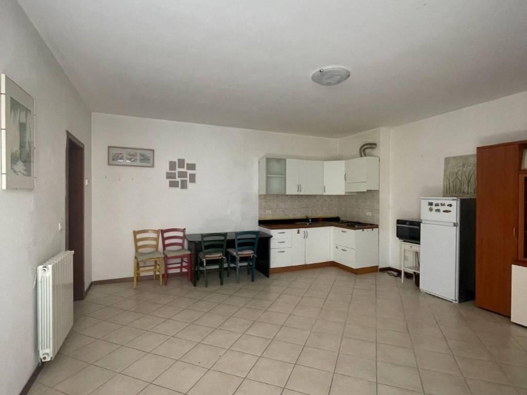 Appartamento in vendita a Livorno