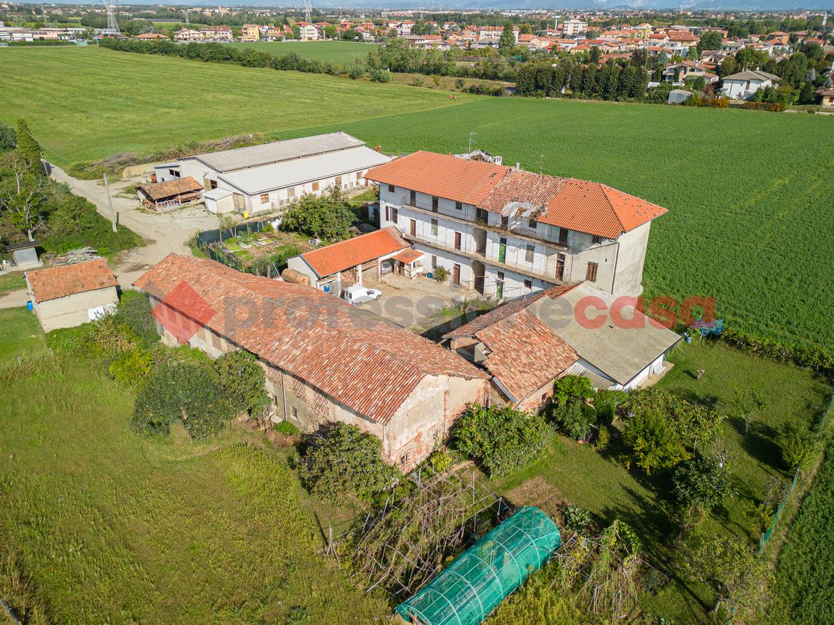 Palazzina commerciale in vendita a Inzago