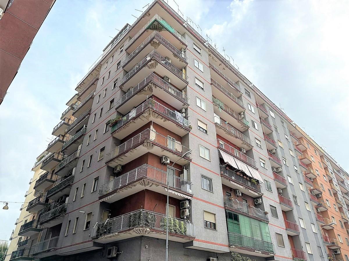 Trilocale in Via Livio Andronico 52, Taranto