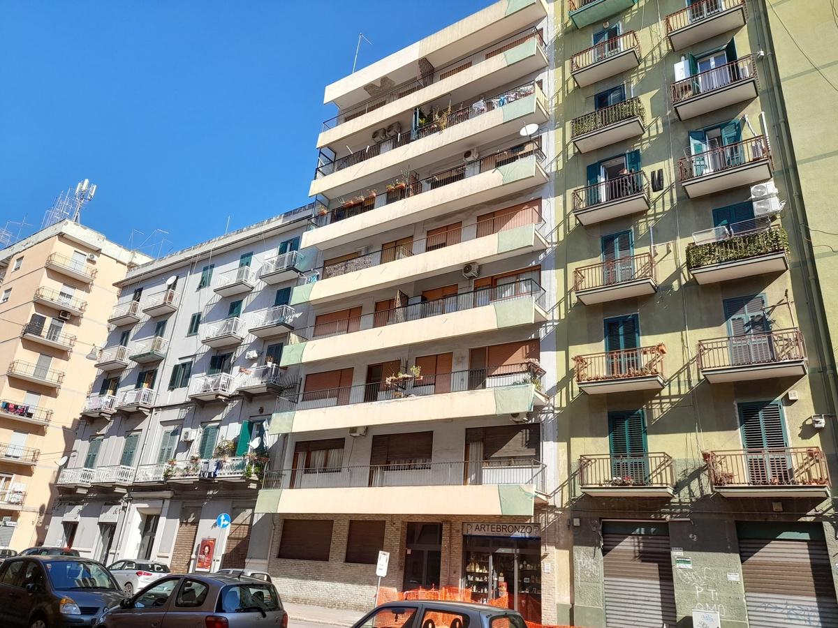 Appartamento in vendita a Taranto