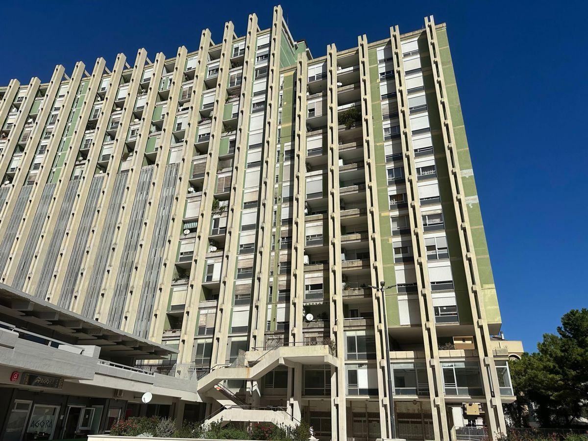 Appartamento in vendita a Taranto