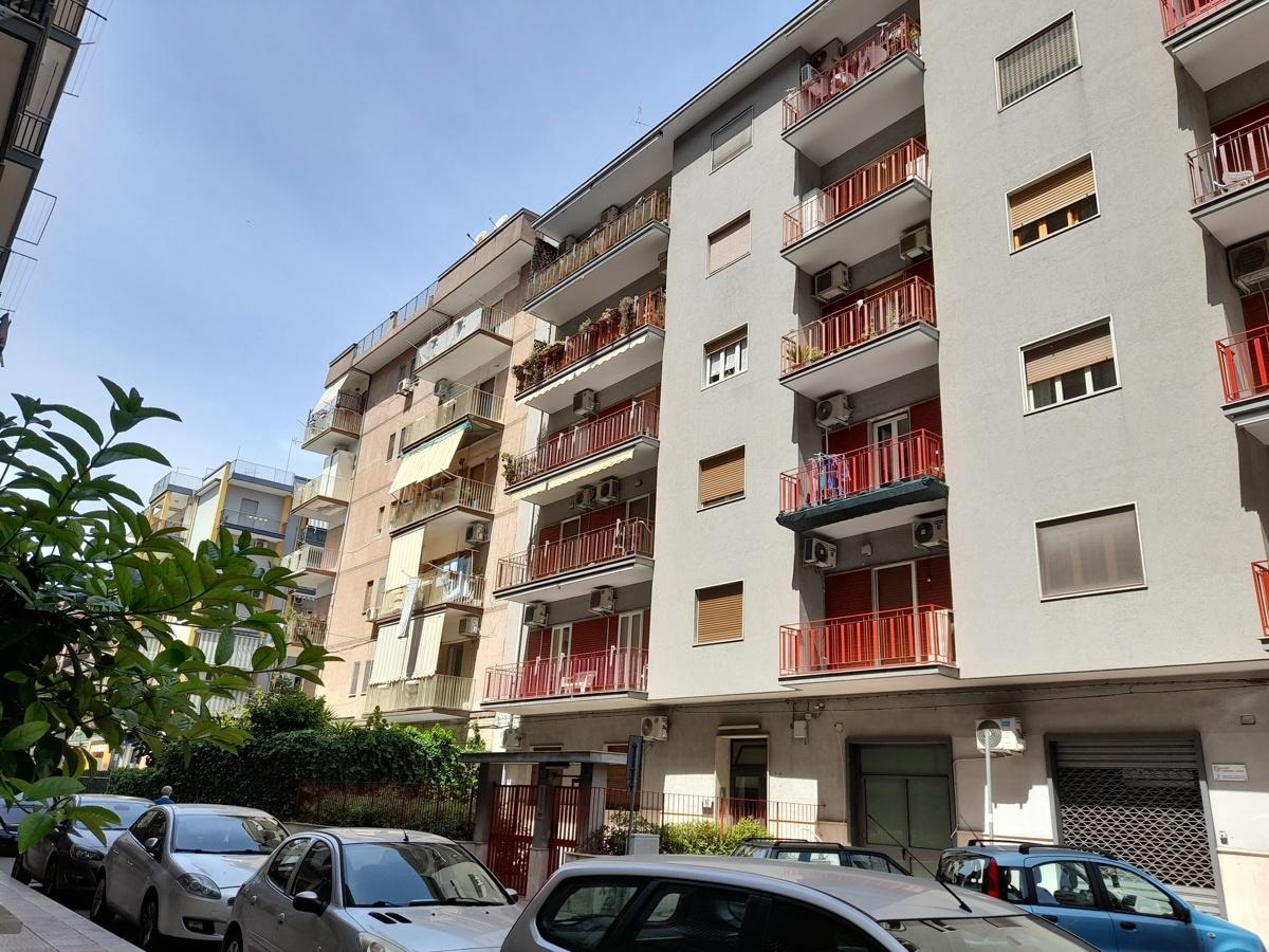 Appartamento in vendita a Taranto