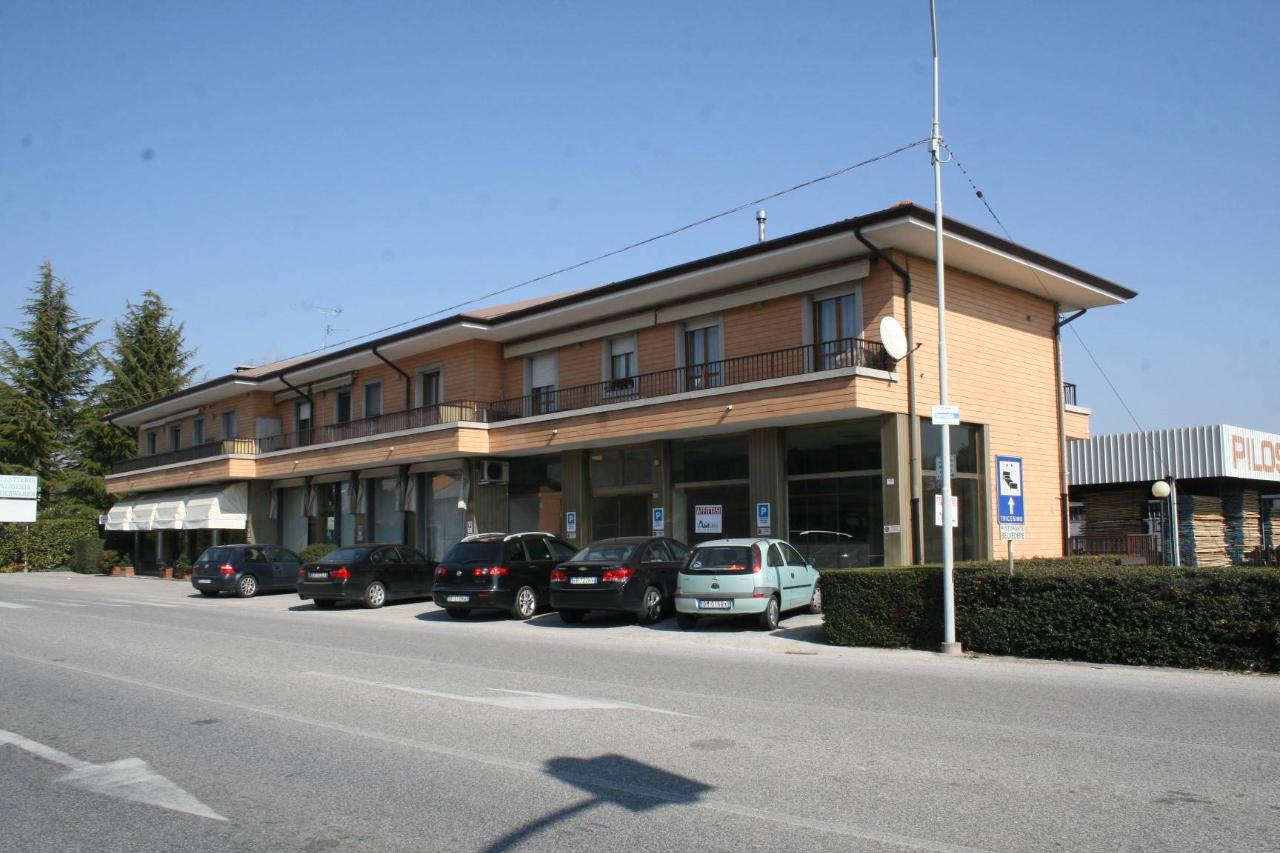 Negozio in affitto a Tricesimo