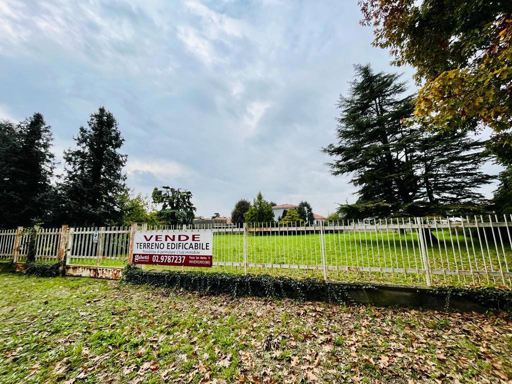 Terreno edificabile in vendita a Inveruno