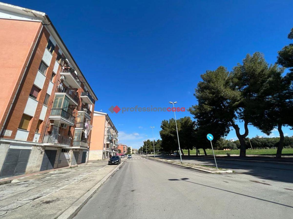 Quadrilocale in Via Ugo La Malfa, Foggia