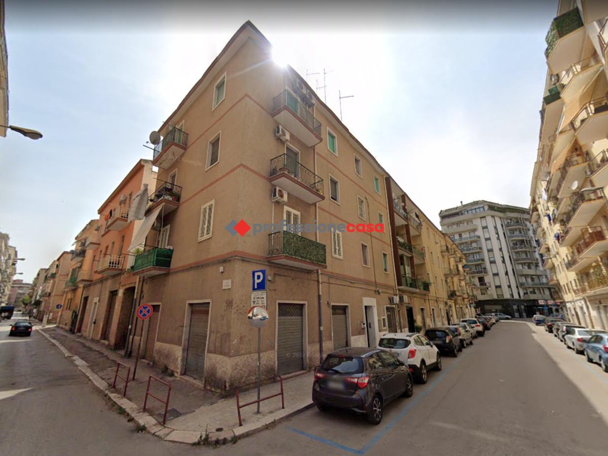 Magazzino in vendita a Foggia