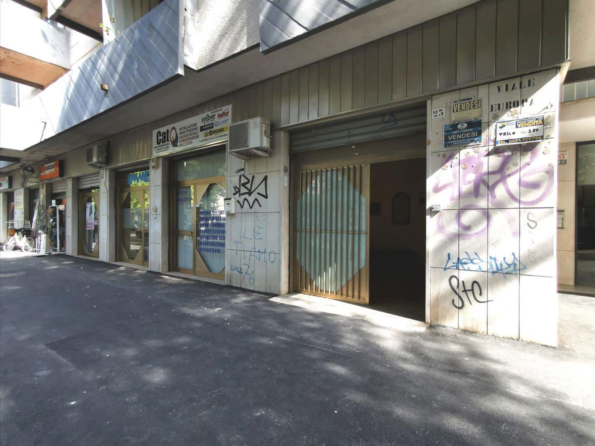 Negozio in vendita a Foggia