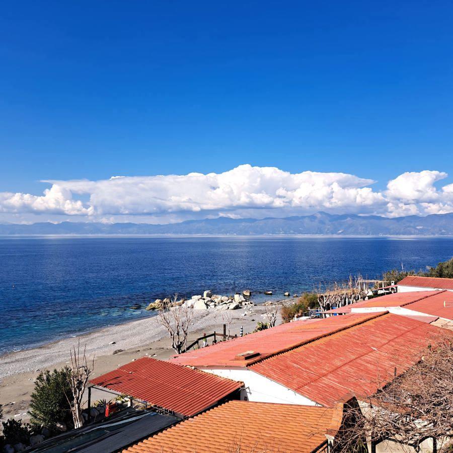 Villa in Via Marina di Bocale II Snc, Reggio di Calabria