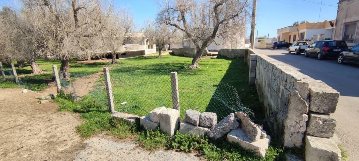 Terreno edificabile in vendita a Uggiano La Chiesa