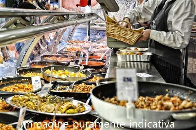 Esercizio commerciale in vendita a Pisa