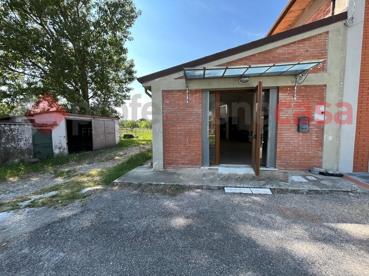 Negozio in vendita a San Giuliano Terme