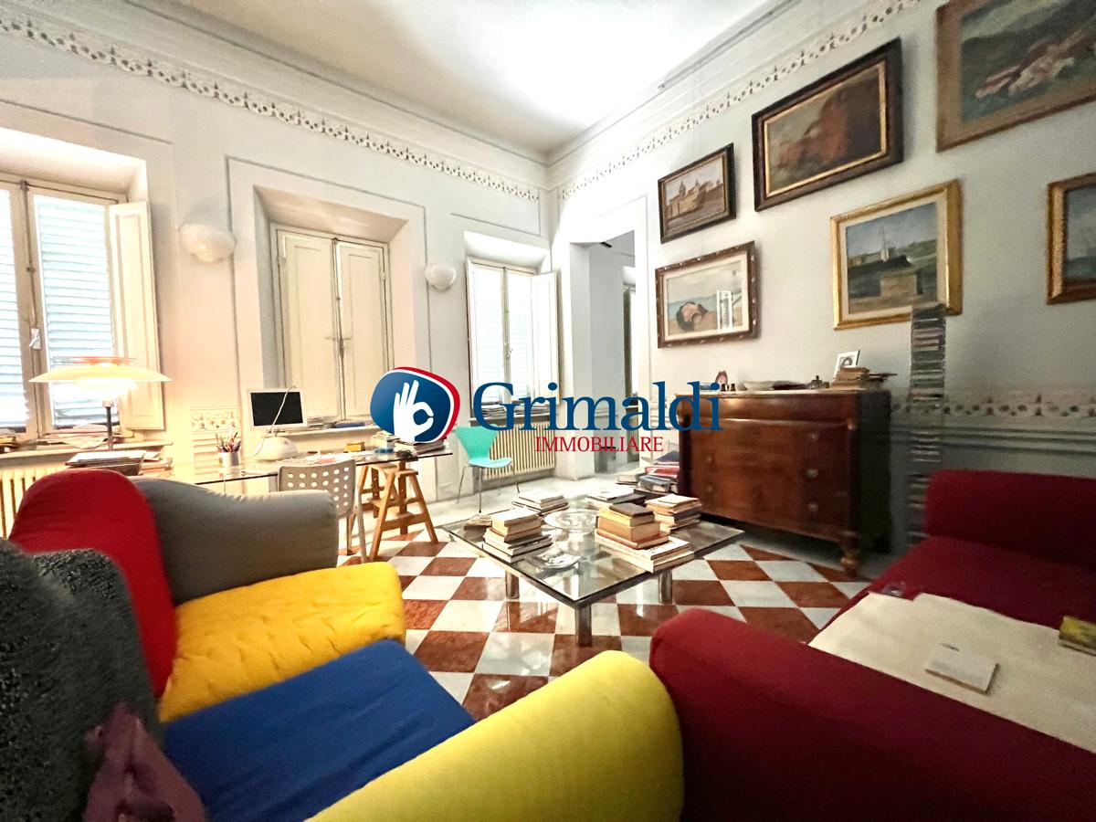 Appartamento in vendita a Livorno