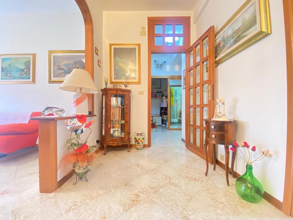 Appartamento in vendita a Livorno