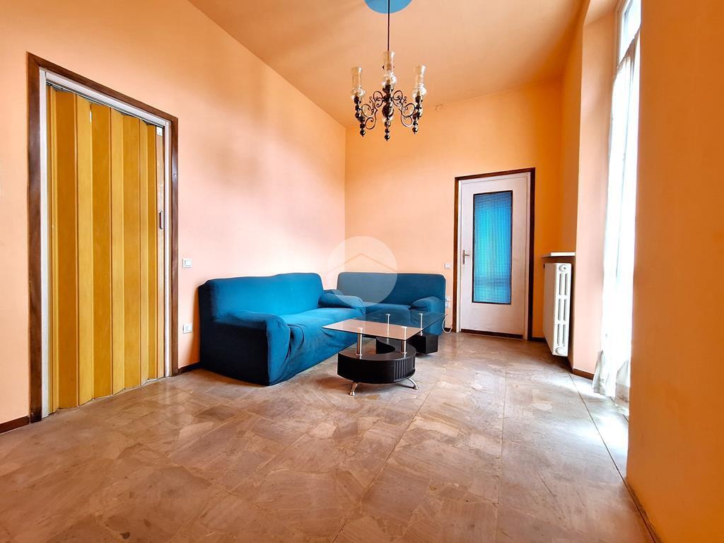 Appartamento in vendita a Voghera