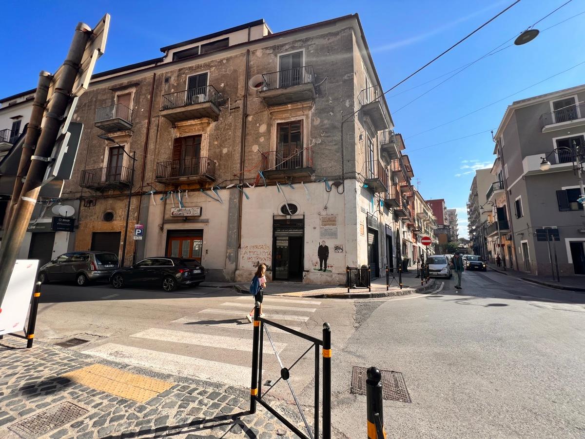 Negozio in affitto a Angri