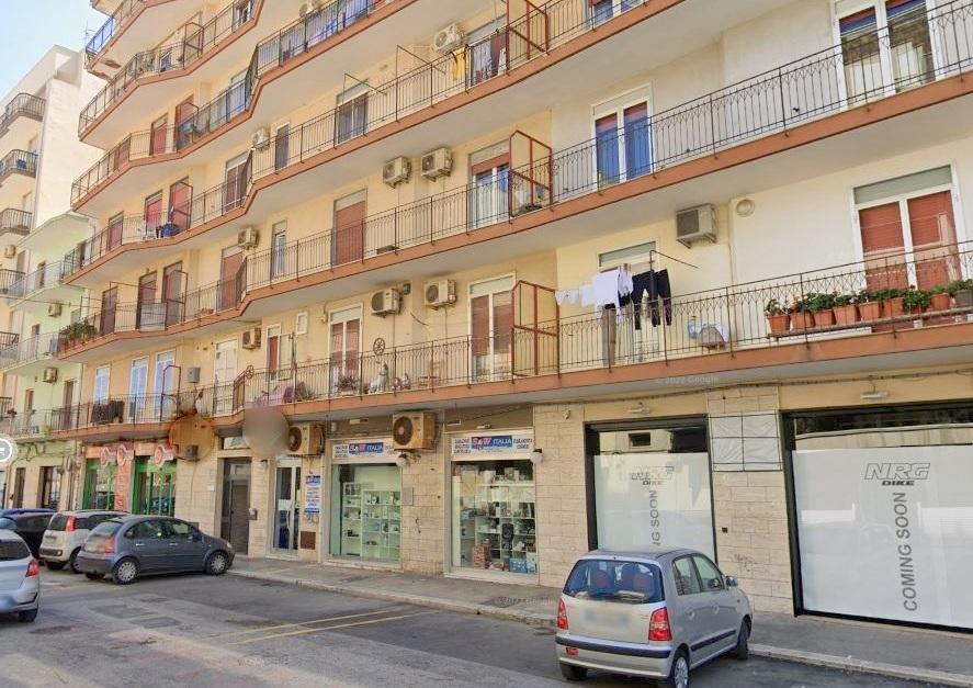 Negozio in vendita a Monopoli