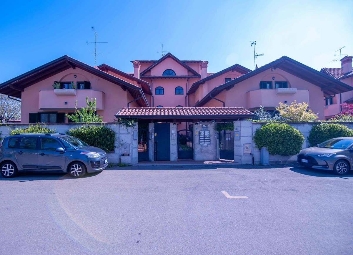 Quadrilocale in Cesare Battisti 29, Busto Garolfo