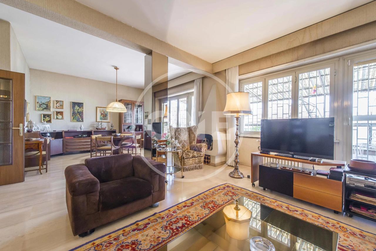 Attico in vendita a Roma