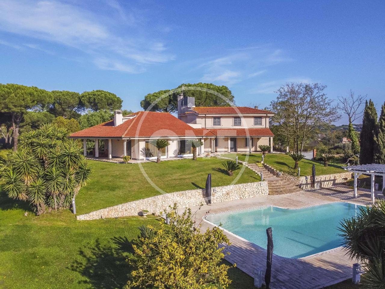 Villa in vendita a Roma