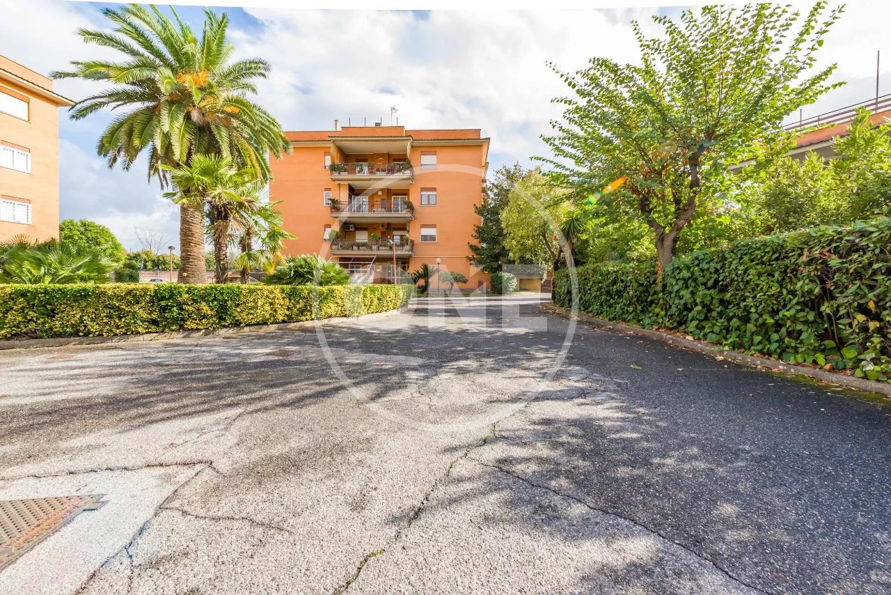 Box in vendita a Roma