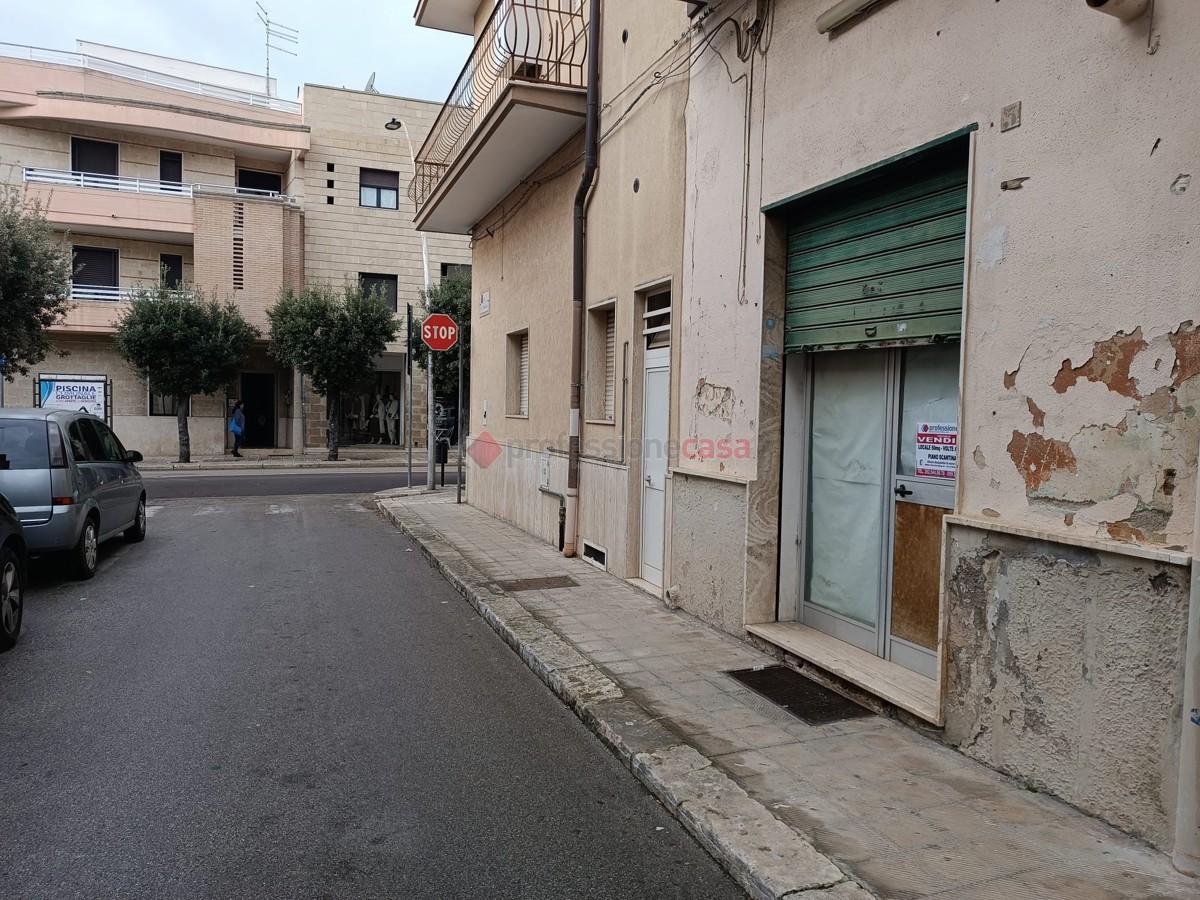 Appartamento in vendita a Grottaglie