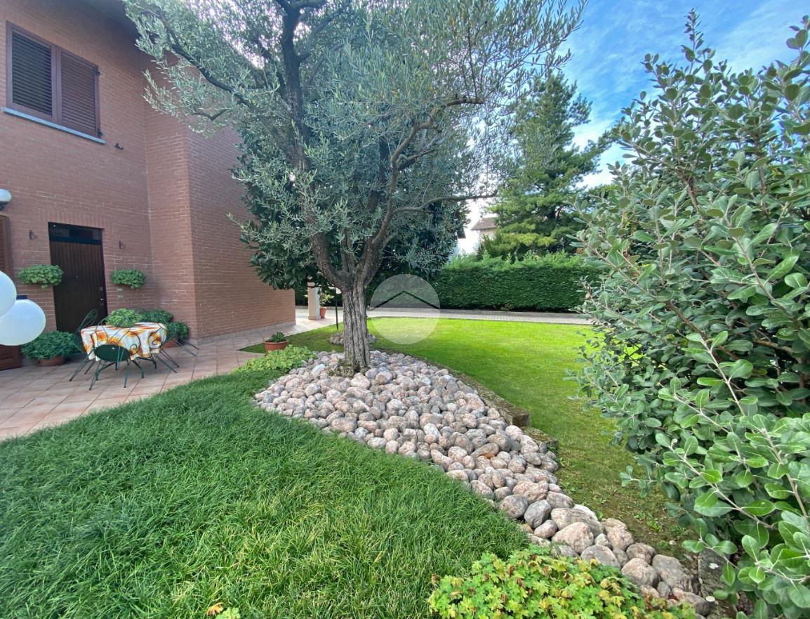 Villa in vendita a Triuggio