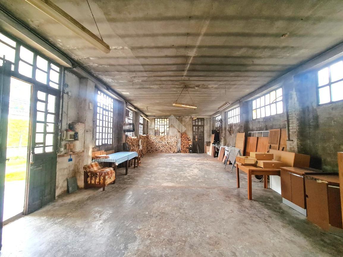 Magazzino in vendita a Mezzenile