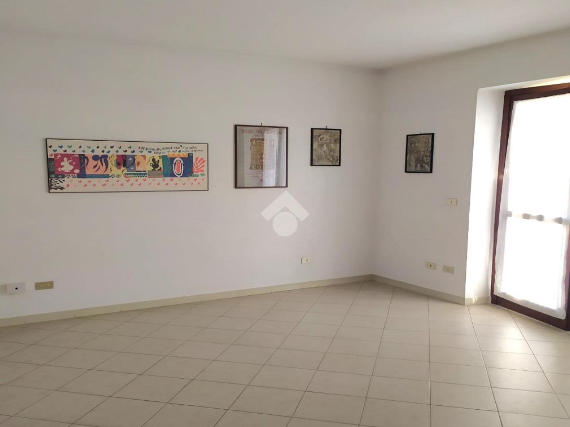 Ufficio in affitto a Lanzo Torinese