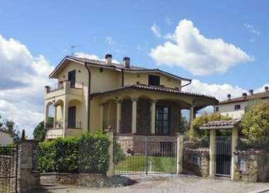 Villa in vendita a Arezzo