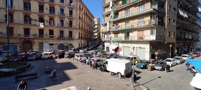 Appartamento in vendita a Napoli