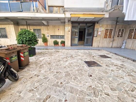 Appartamento in vendita a Napoli