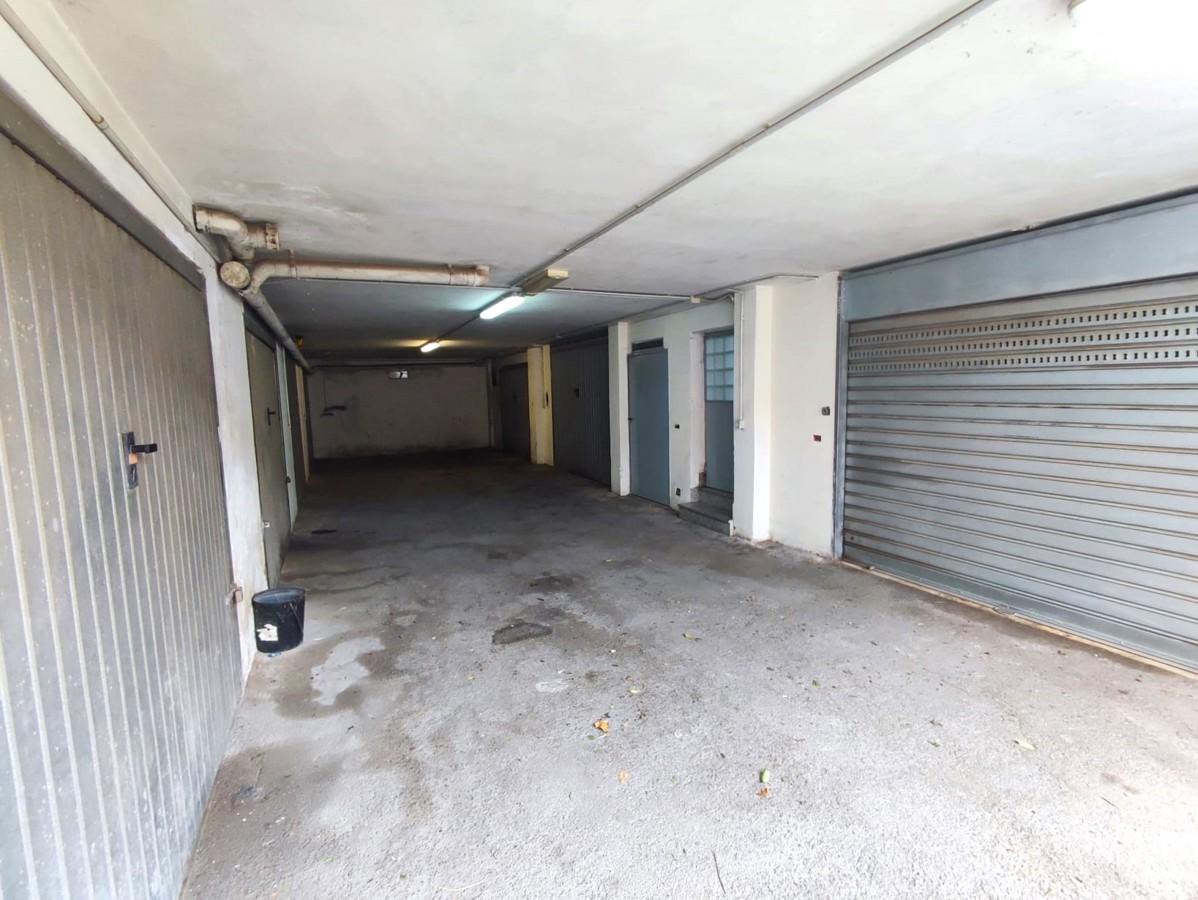 Box in vendita a Roccapiemonte