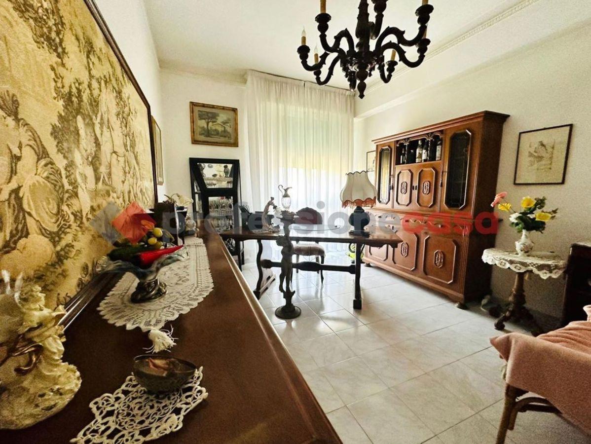 Appartamento in vendita a Livorno