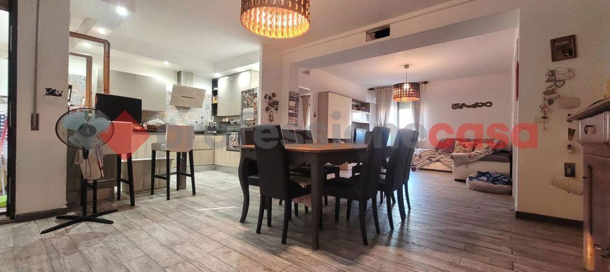 Appartamento in vendita a Livorno