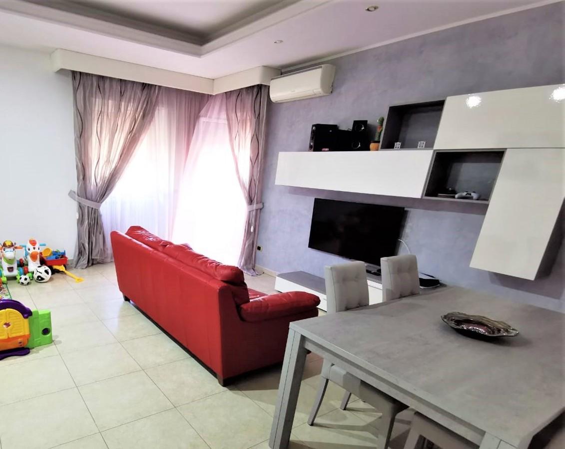 Appartamento in Viale delle Regioni, Bari