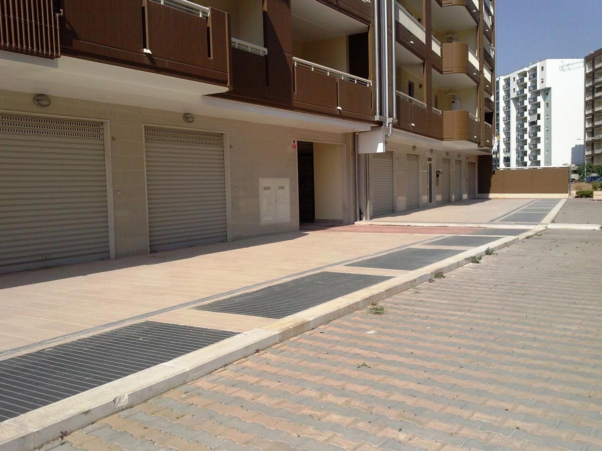 Negozio in affitto a Bari