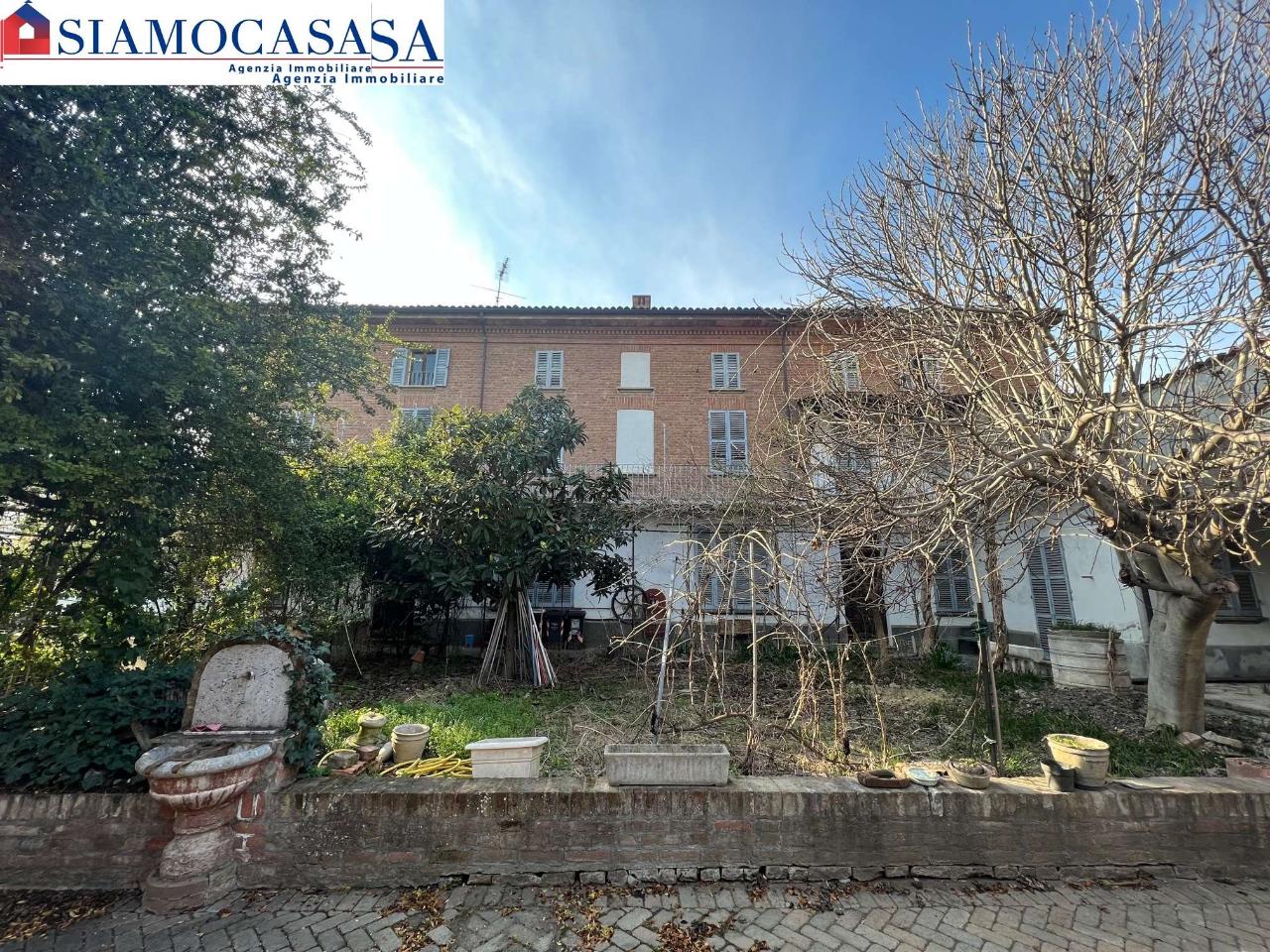Villa bifamiliare in vendita a Castellazzo Bormida
