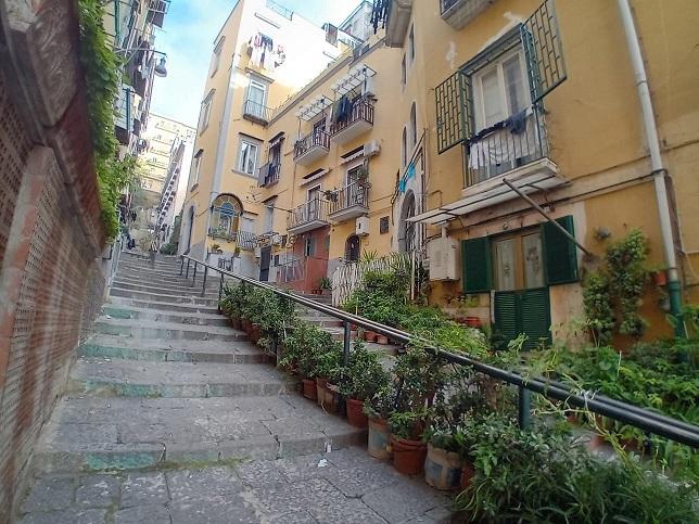 Appartamento in affitto a Napoli