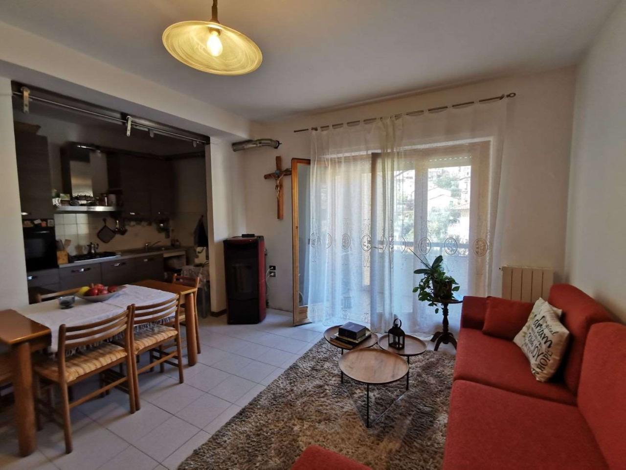 Appartamento in vendita a Tuoro Sul Trasimeno