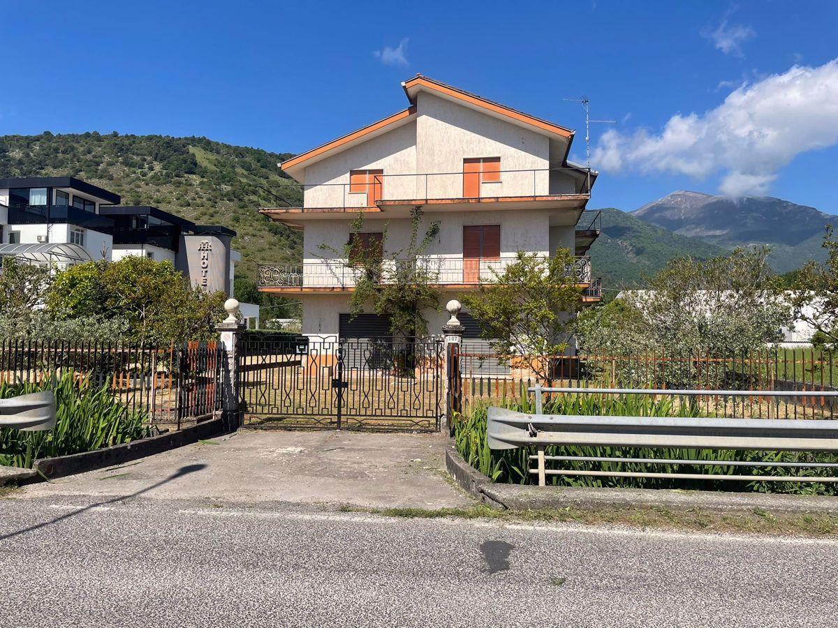 Palazzo in vendita a Cassino