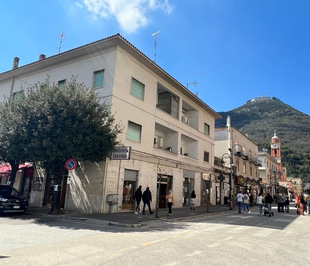 Trilocale in Corso della Repubblica 1, Cassino