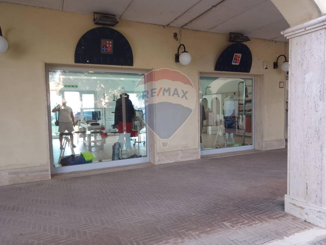 Negozio in vendita a Roma