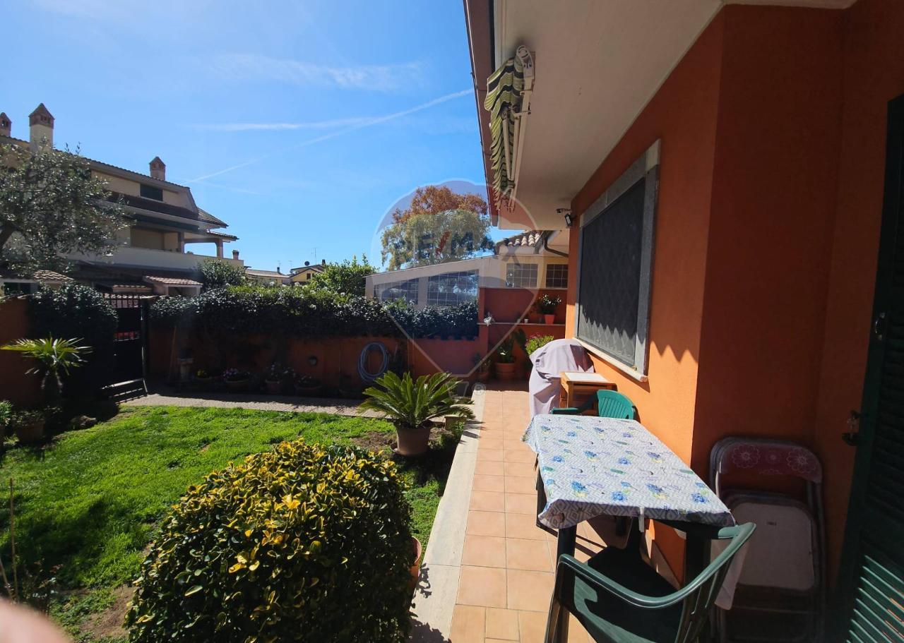 Villa in vendita a Pomezia