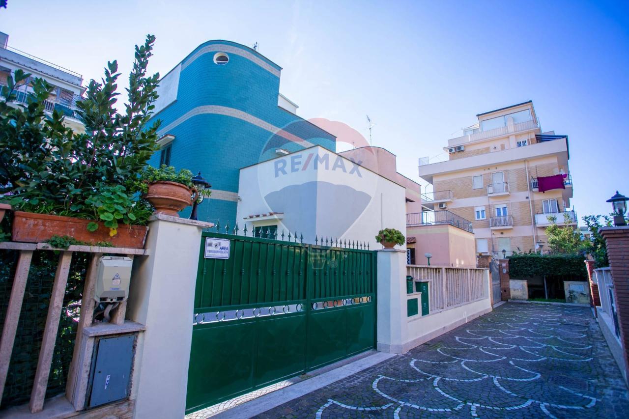 Villa in vendita a Roma