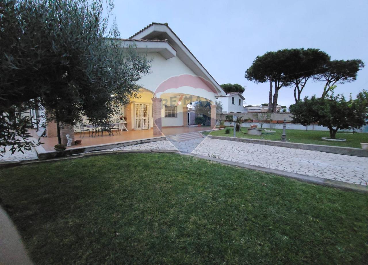 Villa in vendita a Anzio