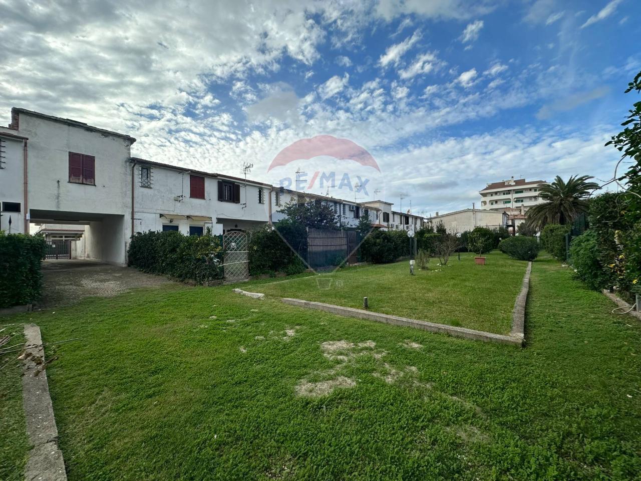Villa a schiera in vendita a Pomezia