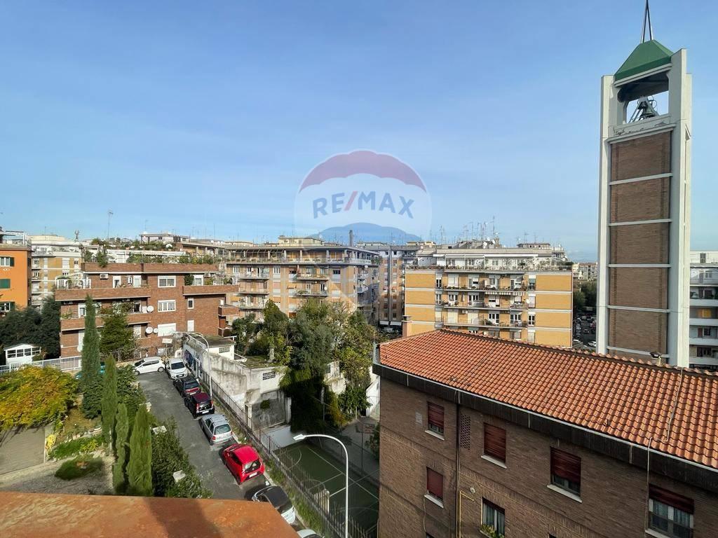 Attico in vendita a Roma