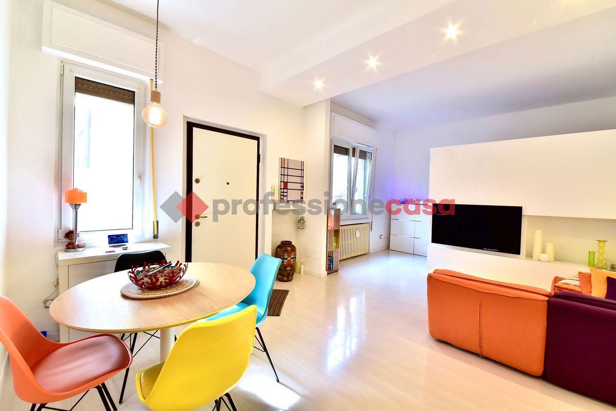 Bilocale in Via Charles Gounod 13, Paderno Dugnano