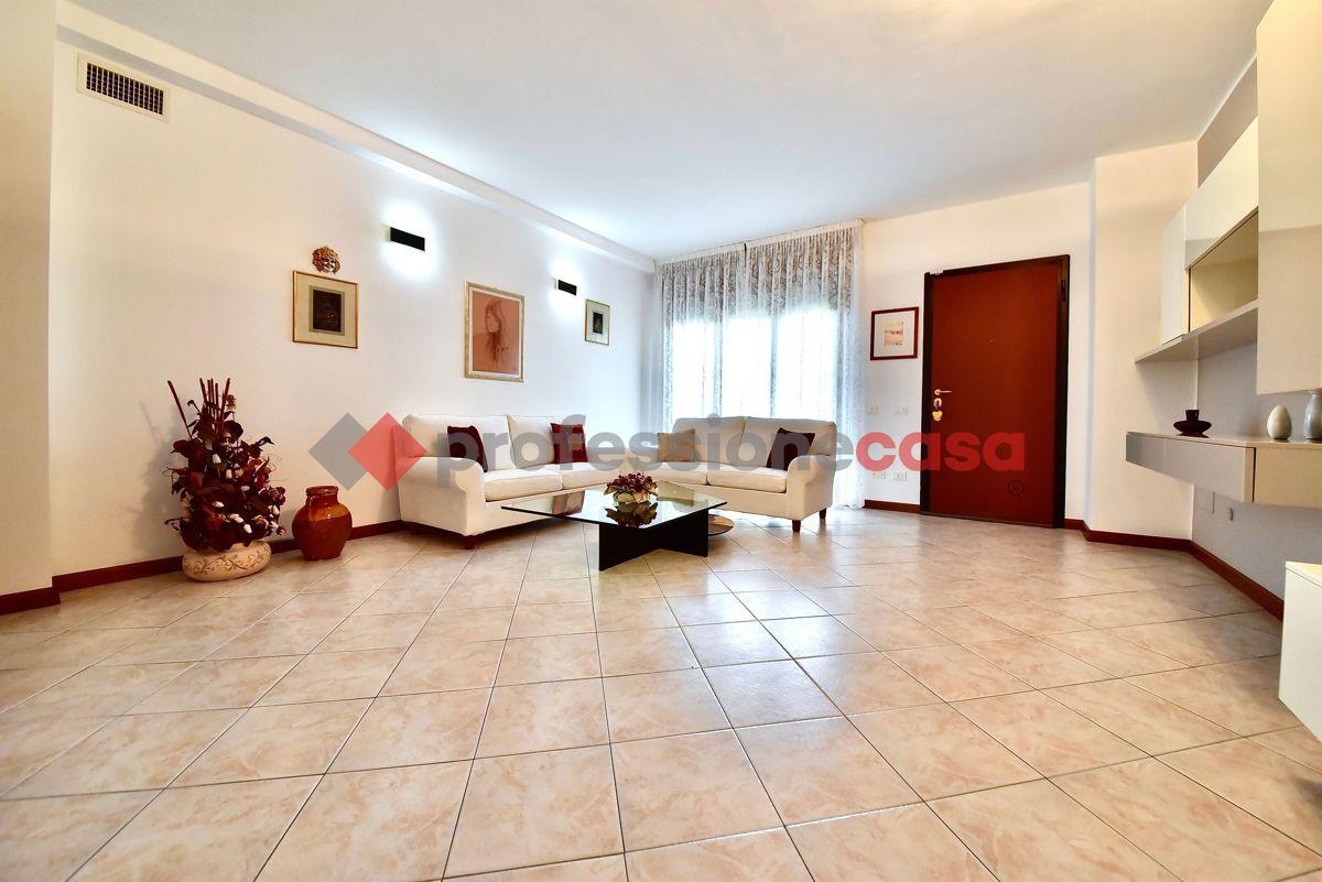 Appartamento in vendita a Paderno Dugnano